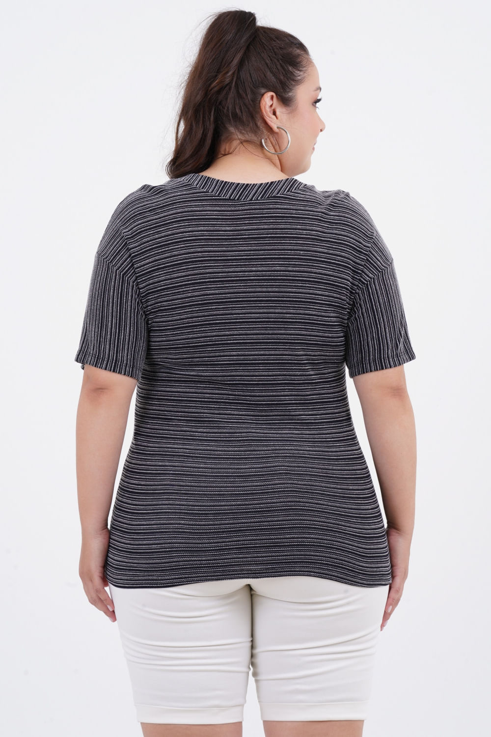 Blusa Plus Size Amber Manga Curta - Program Moda | Moda Plus Size Feminina