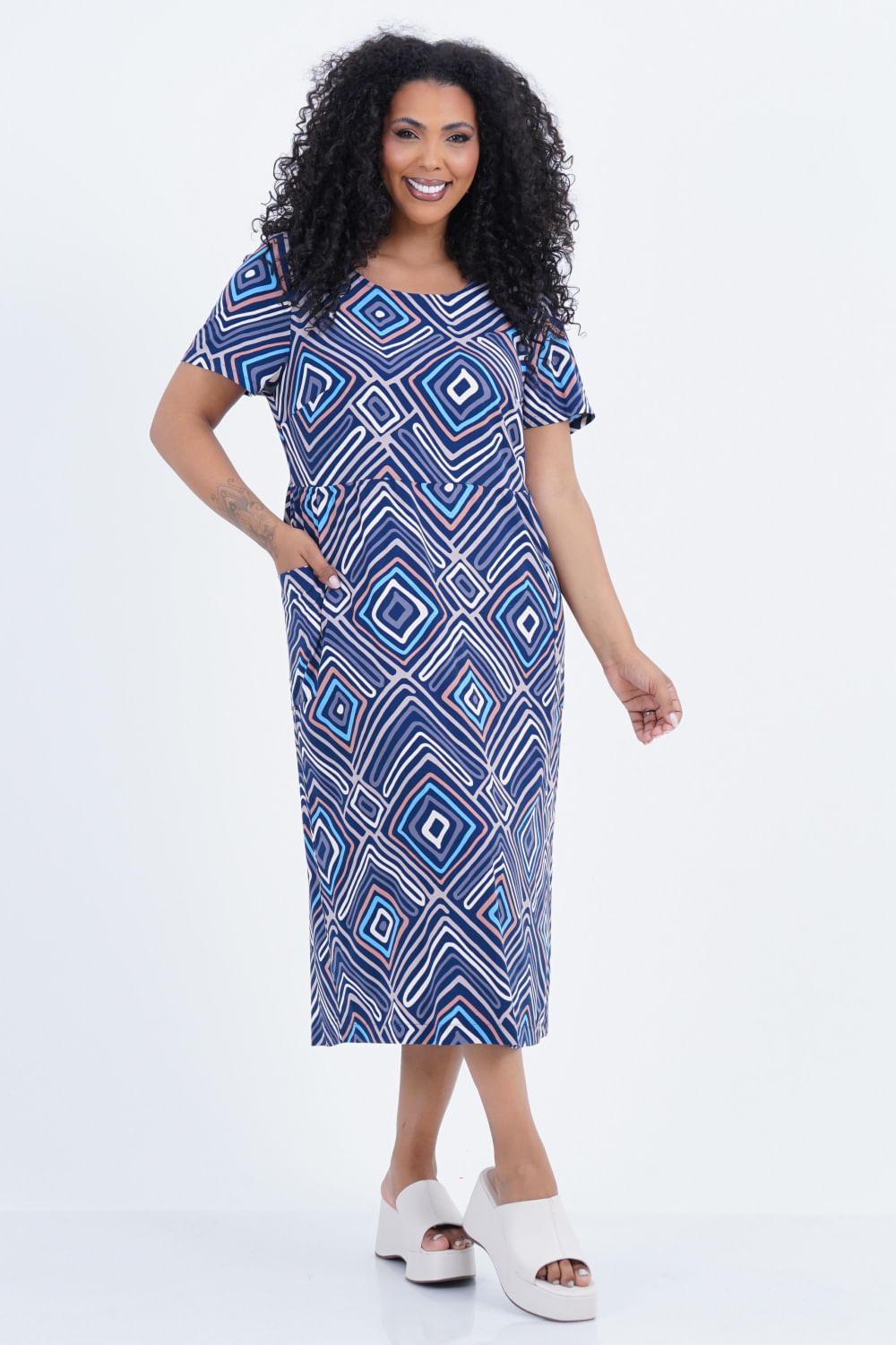 Vestido Plus Size Feminino Midi Square - Program Moda | Moda Plus Size ...